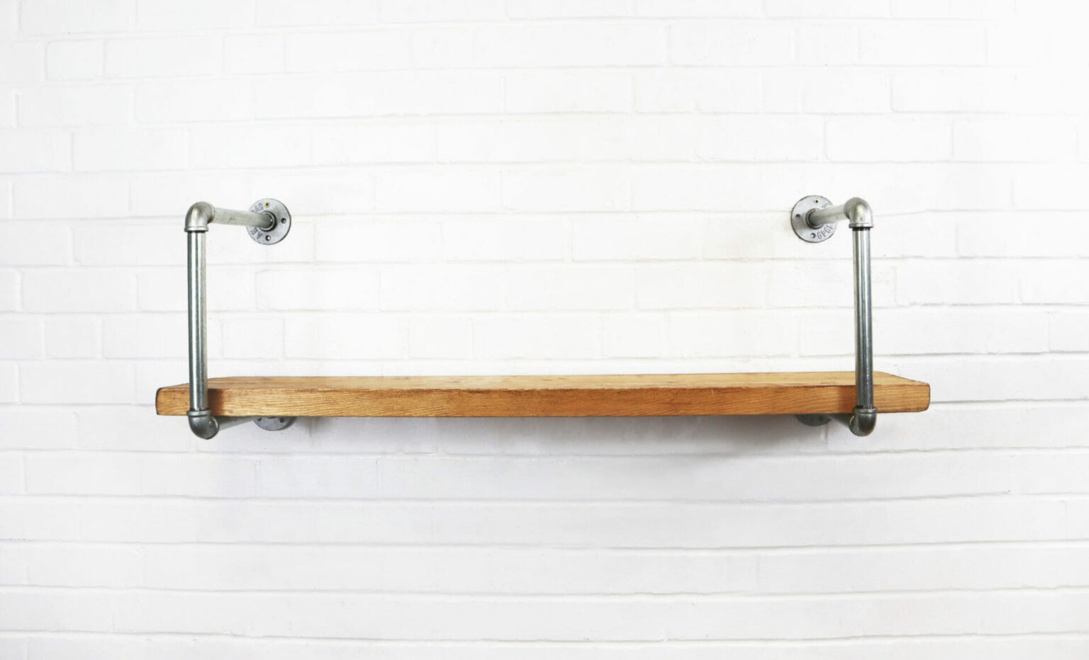 Industrial Silver "D" Shape Brackets | Industrial Pipe Style (Pair ...